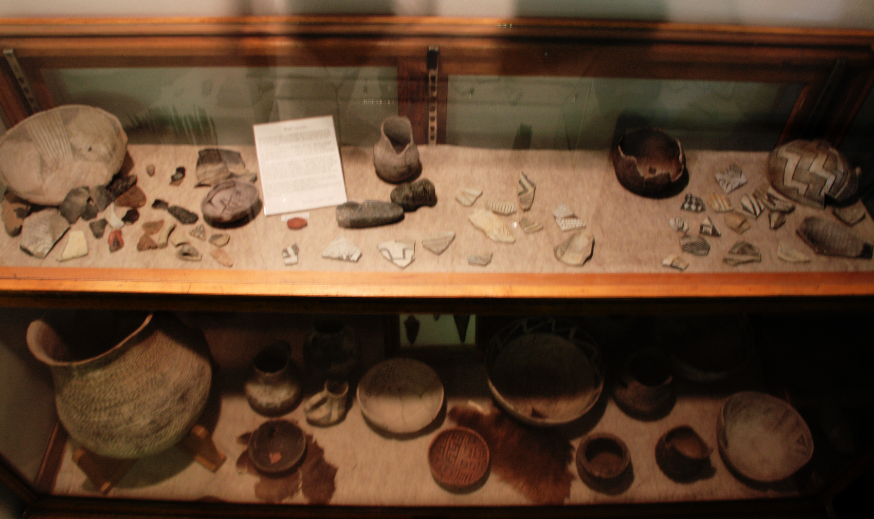 Woman donates Native American artifacts to Wyman Museum ...