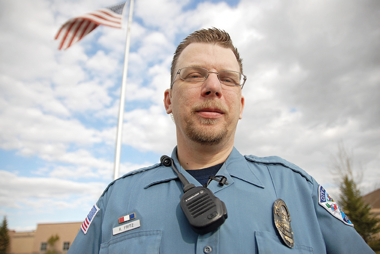 Craig Police officer awarded for helping inmate facing a heart attack ...