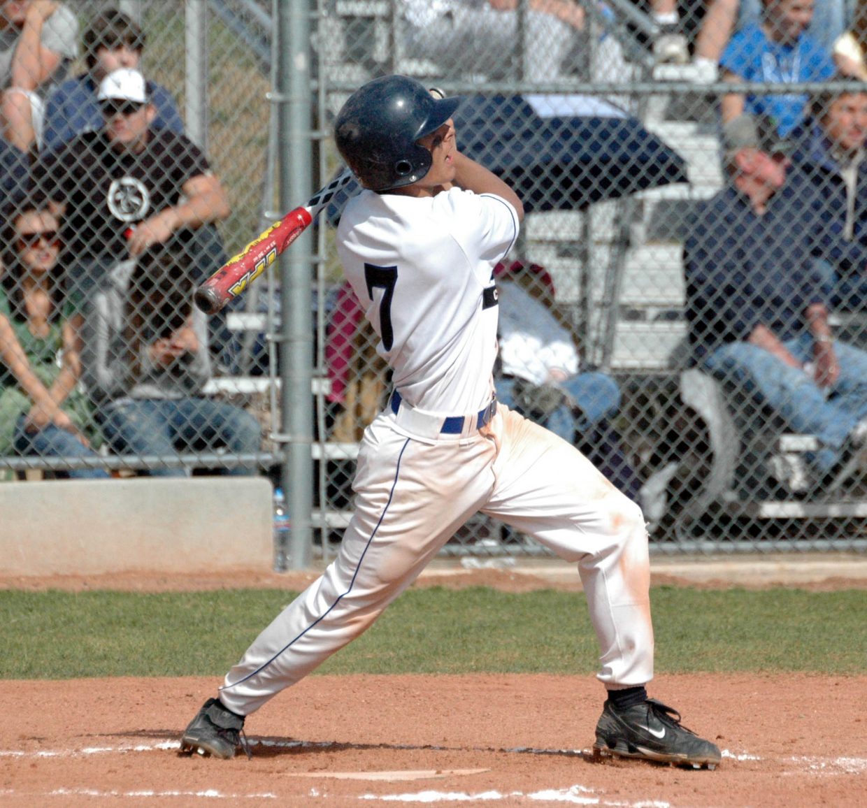 Bulldogs go down swinging | CraigDailyPress.com