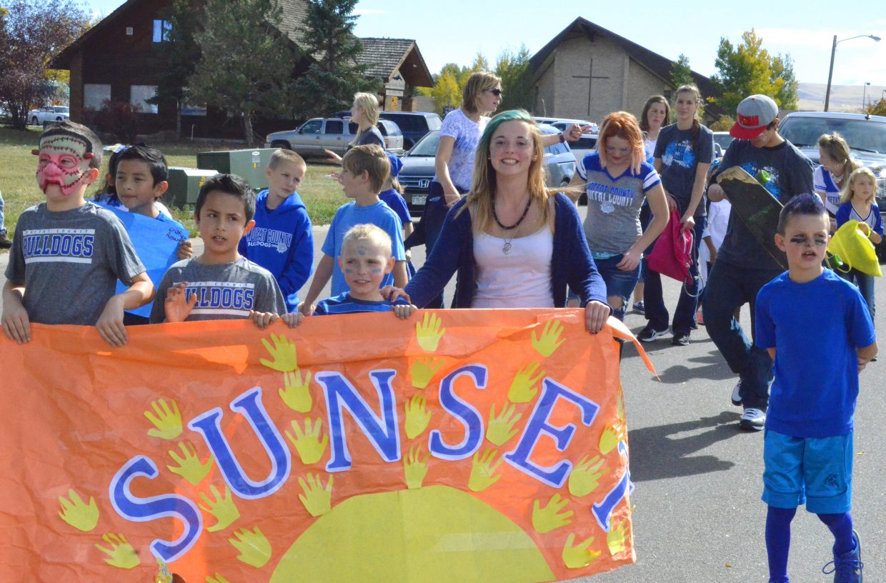 Moffat County High School 2016 Homecoming: Parade | CraigDailyPress.com