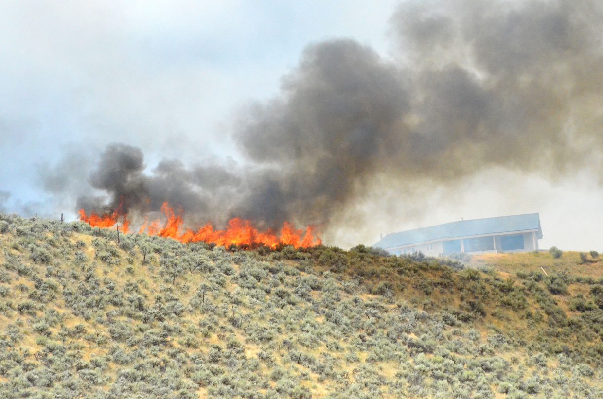 Craig/Fire Rescue battles fire east of Craig | CraigDailyPress.com