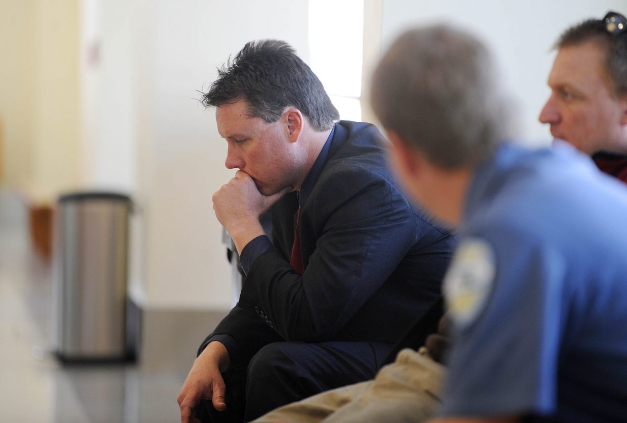 1st-responders take witness stand at Capote assault trial ...