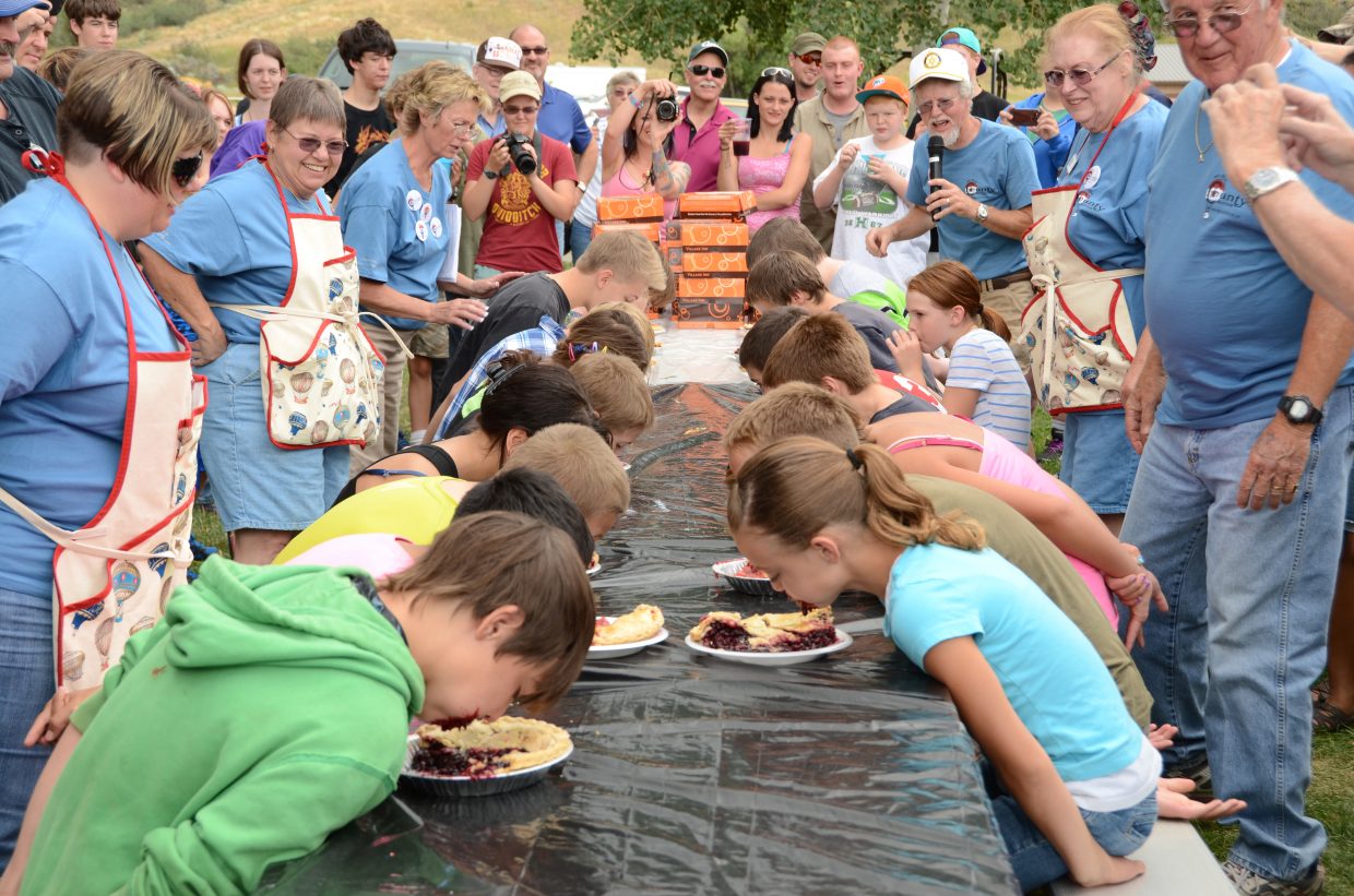 Pie-eating contest | CraigDailyPress.com