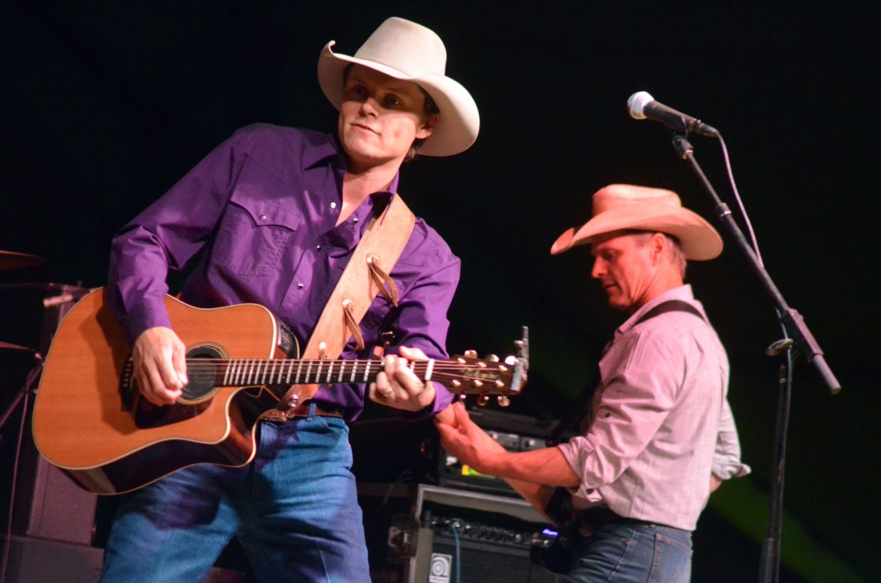 GALLERY: Rodeo rowdiness, carnival kicks, country concert at Grand Old ...