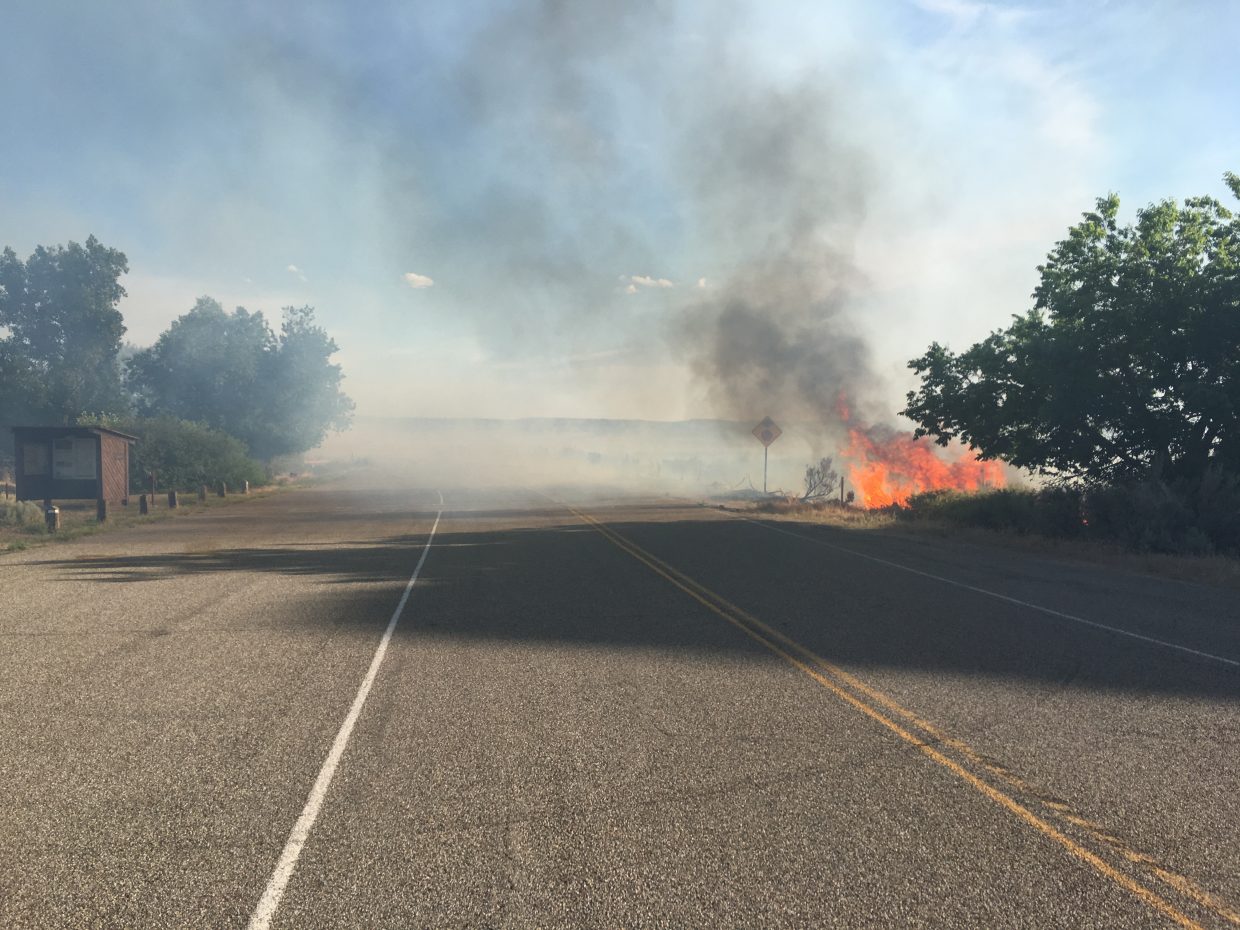 Crews respond to 17-acre fire near Dinosaur National Monument ...