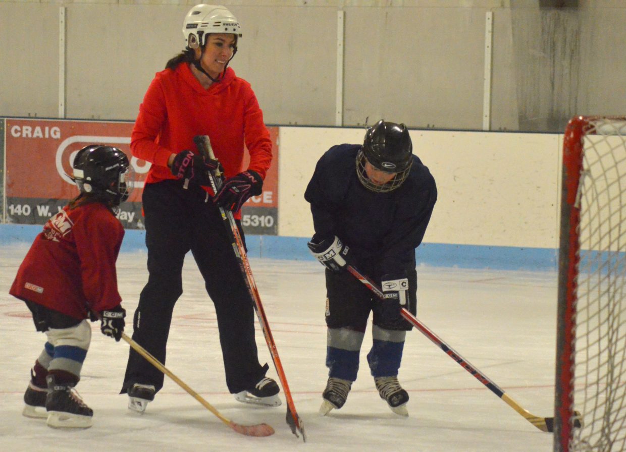 Keeping cool: Craig Youth Hockey emphasizes skating fundamentals for ...