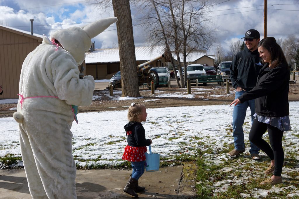 Snowy day in Craig doesn’t keep Easter Bunny away | CraigDailyPress.com