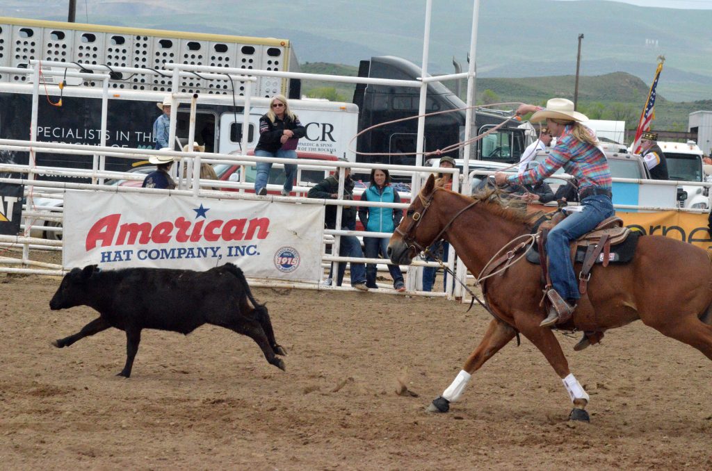 Moffat County’s Kinlie Brennise snares breakaway roping state title ...