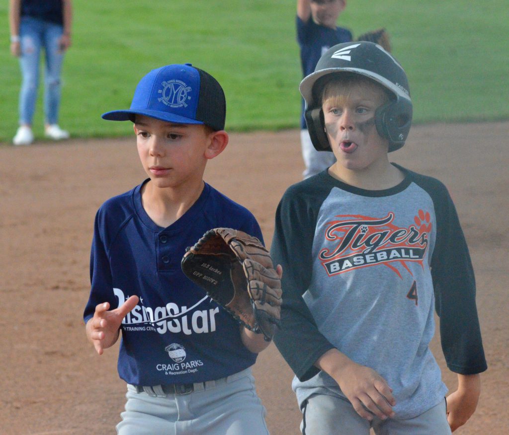 Craig Youth Baseball teams fight to last inning to decide championship ...
