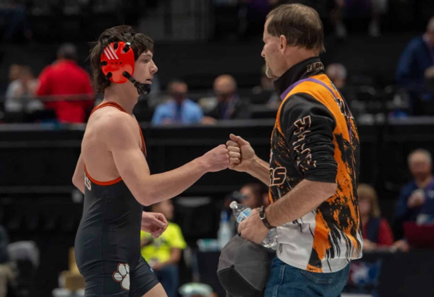 With dad battling cancer, Hayden’s Dylan Zimmerman aims for a Parade of ...