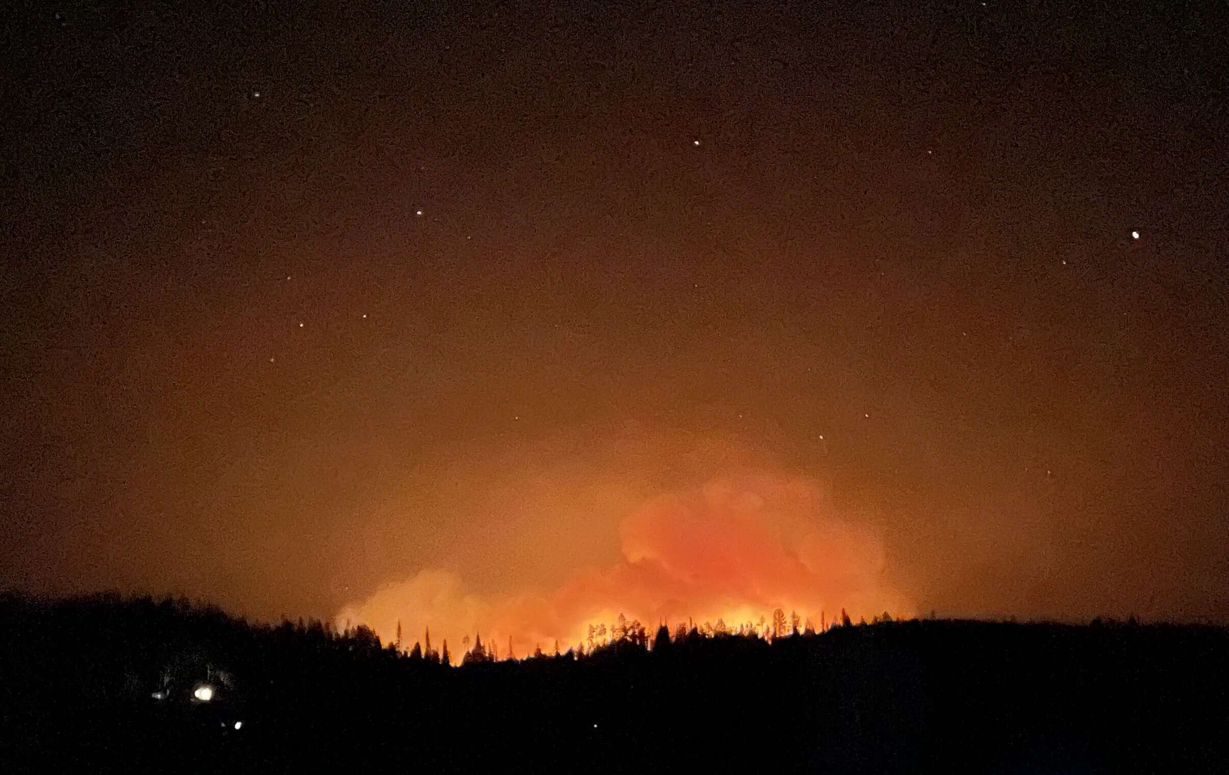 Trio of helicopters battle Morgan Creek Fire, broad forest closure as ...