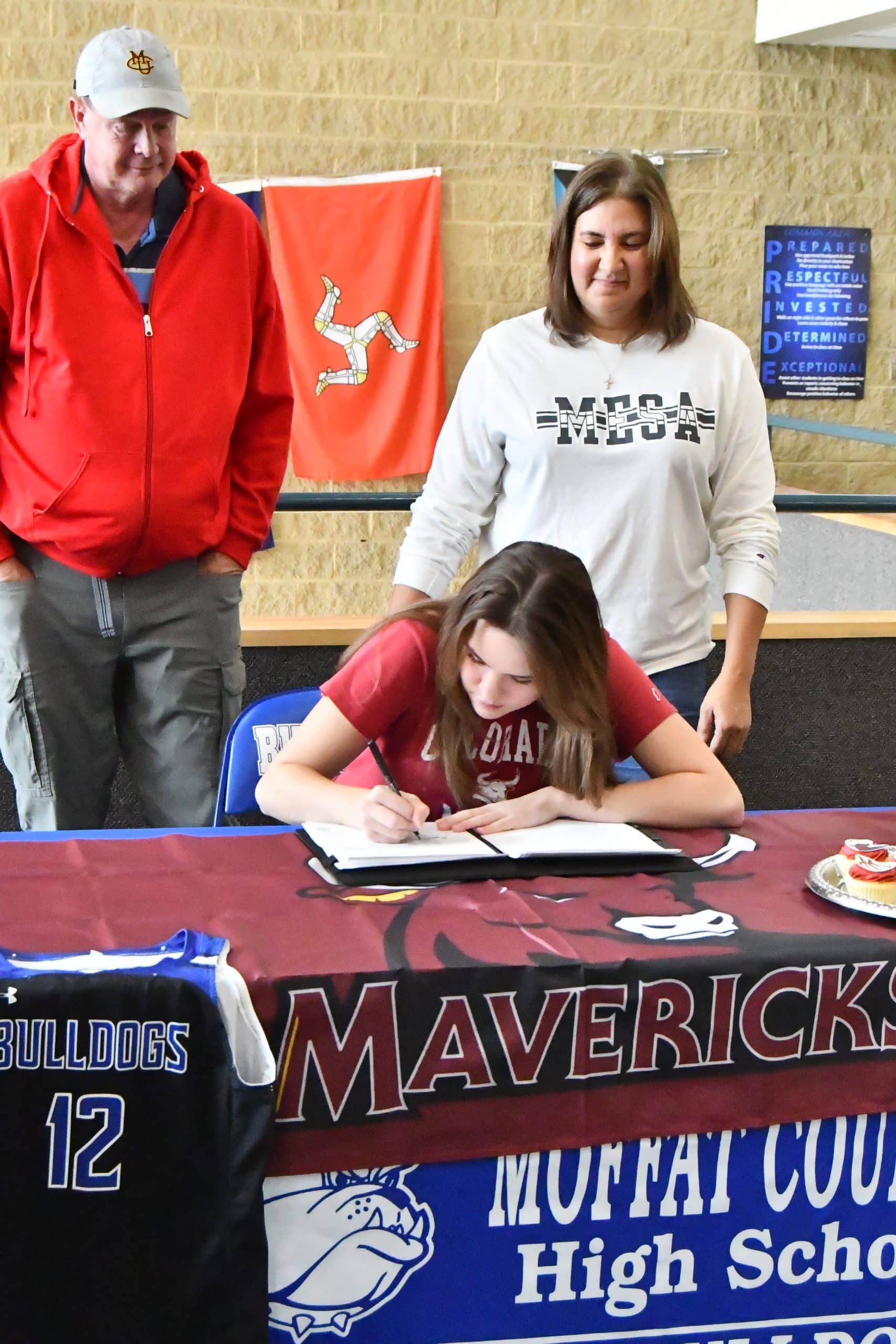 Moffat County’s Cayden King follows dream, signs to play for Mesa hoops ...