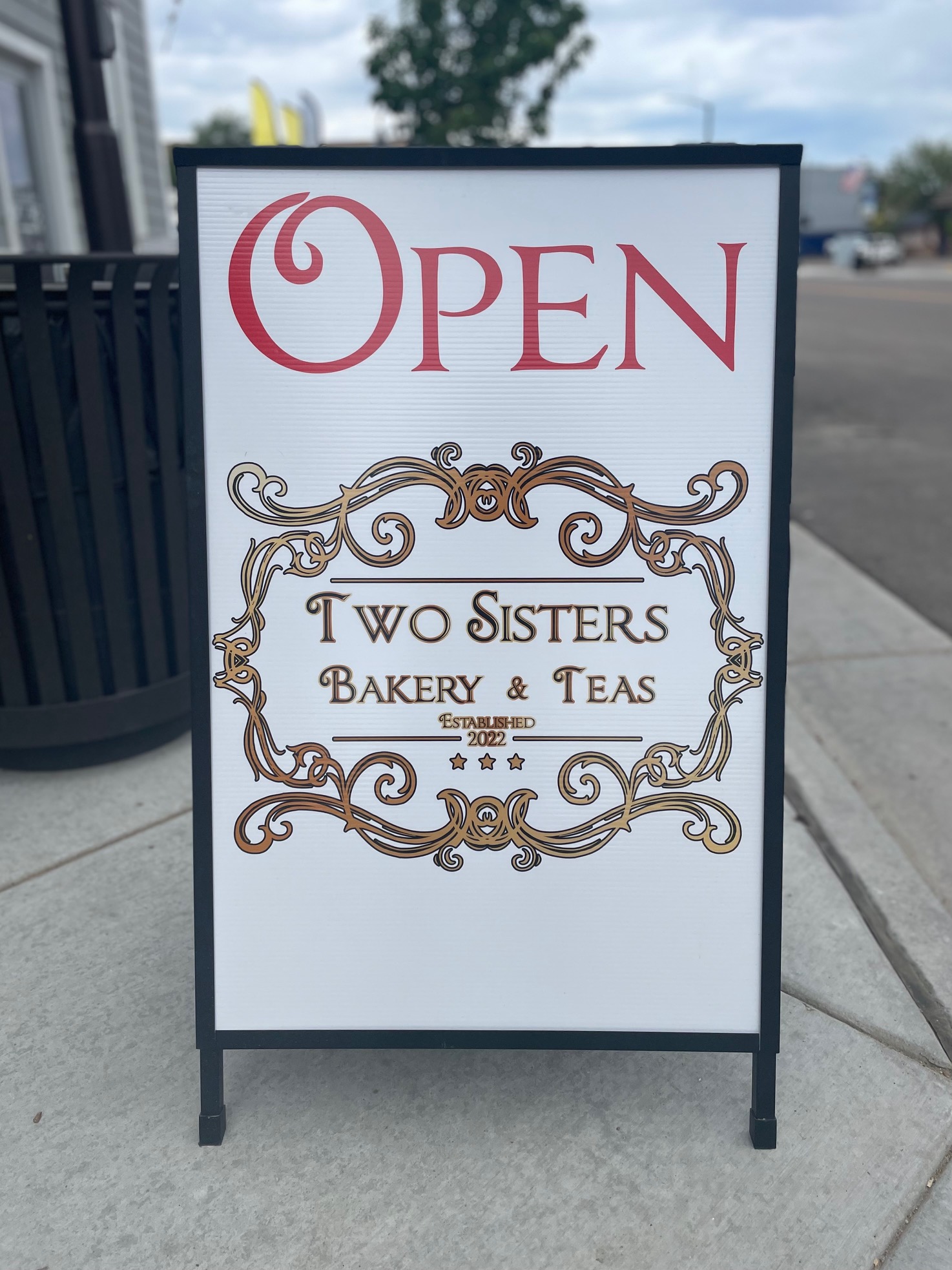 Downtown bakery offers warm welcome to patrons | CraigDailyPress.com