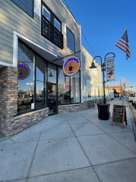 Maple Blues Coffee puts down roots in downtown Craig | CraigDailyPress.com