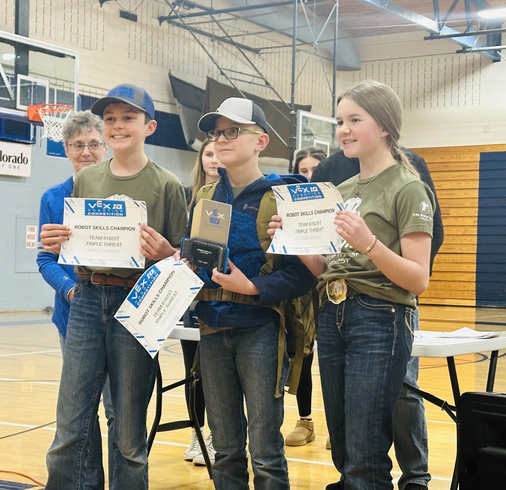 MCSD elementary students shine at robotics competition ...