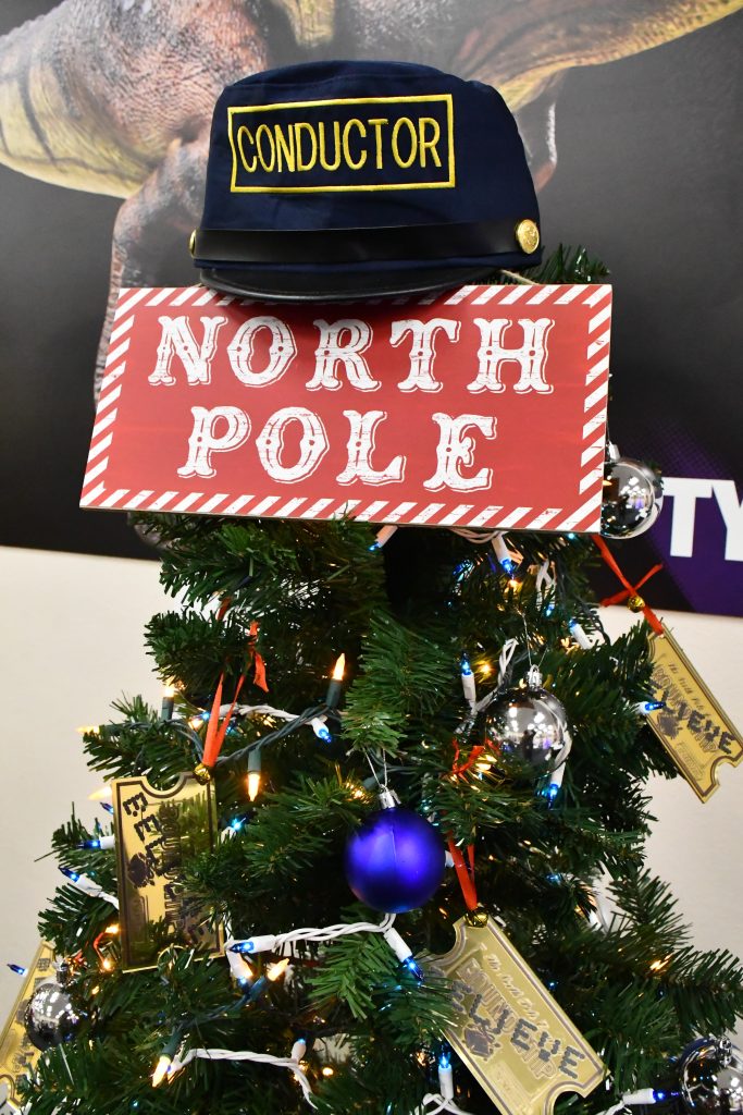 Photos: Christmas in Craig — Festival of Trees, Letters to Santa, Craft ...