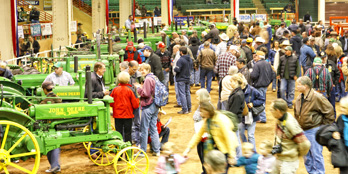 NWSS crowd enjoys 10th Annual Antique Tractor Exhibition | TheFencePost.com