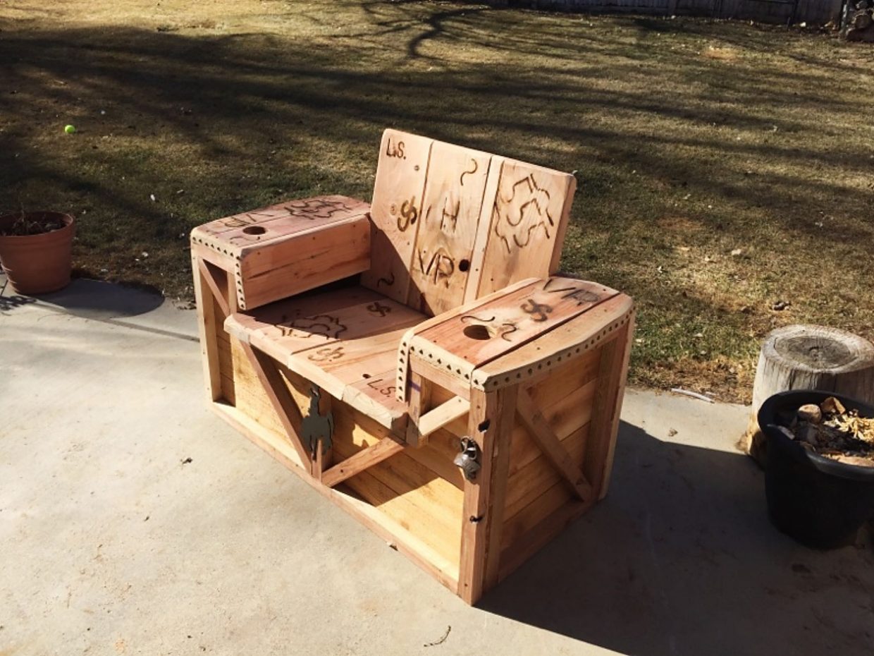 Spragg does his part to keep western lifestyle thriving | TheFencePost.com