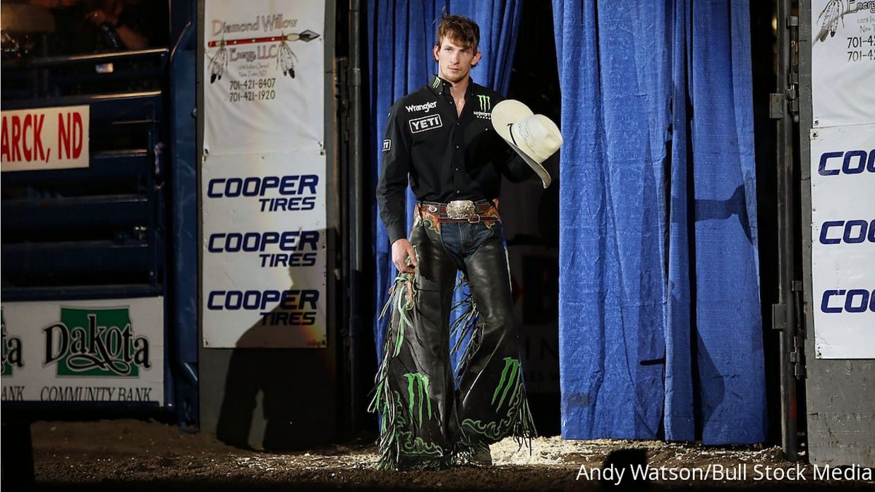PBR bull rider Mason Lowe passes away | TheFencePost.com
