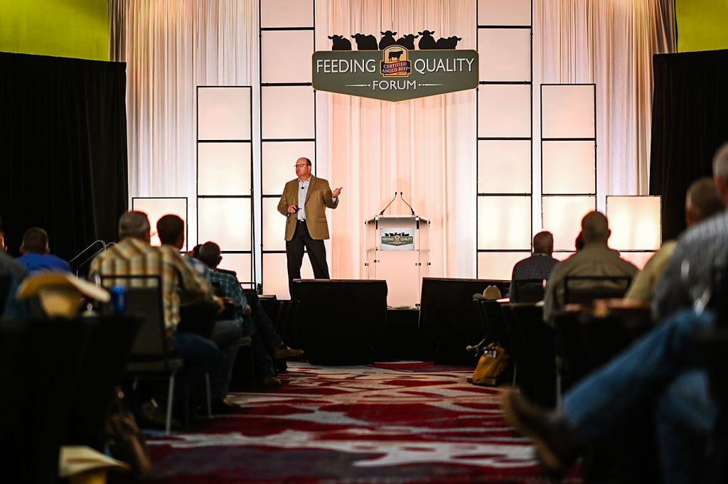 Feeding Quality Forum speakers encourage new thinking | TheFencePost.com