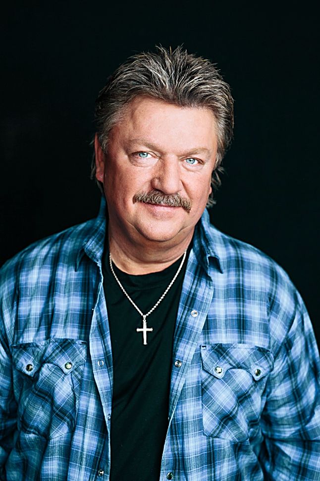 Joe Diffie to headline Sutherland Rodeo Concert | TheFencePost.com