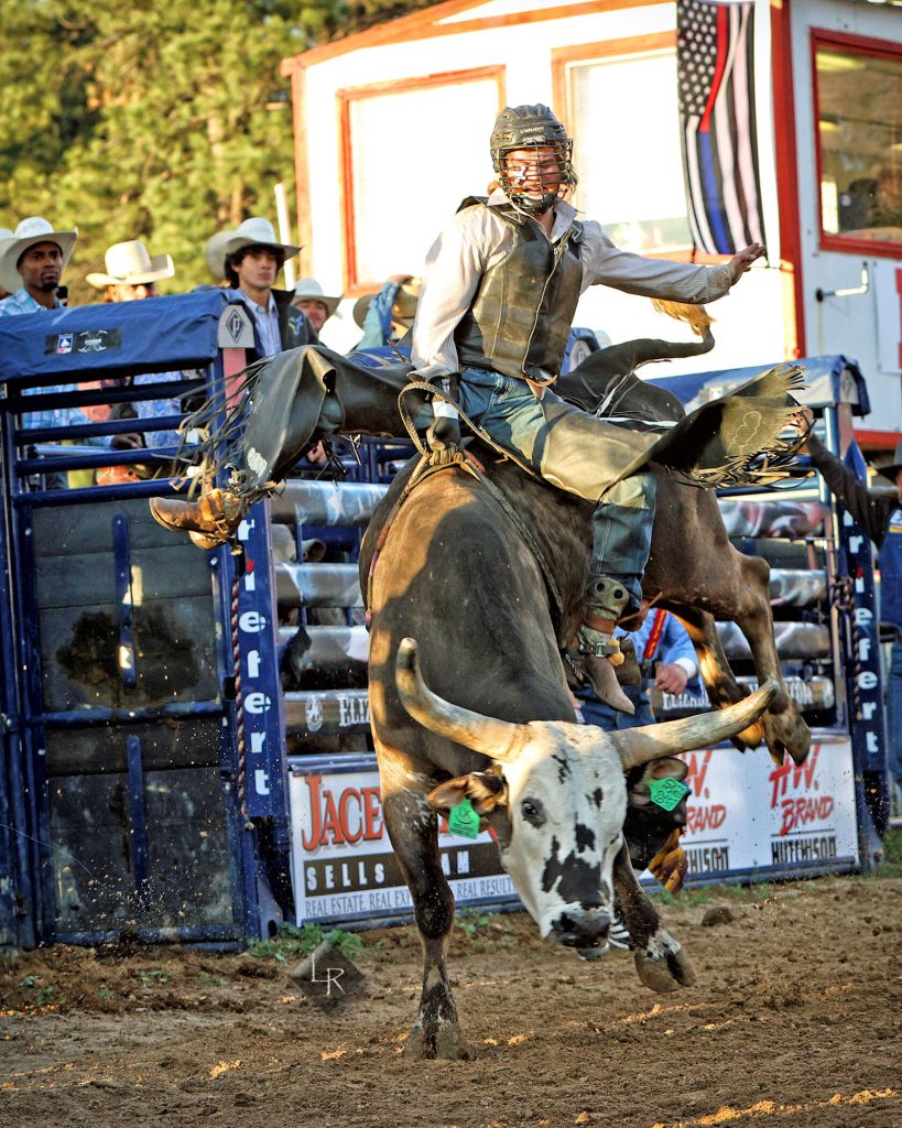 2022 Elizabeth Stampede Rodeo breaks records with huge community ...