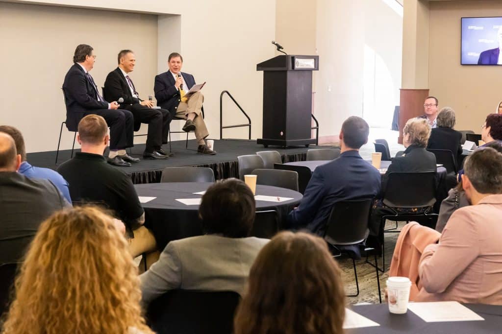 Yeutter symposium examines trade issues, including concern for corn ...