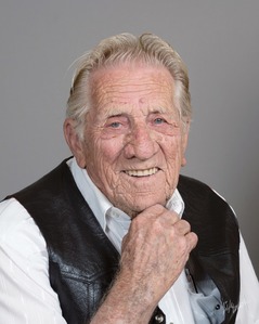 Obituary: Kenneth Brunemeier | TheFencePost.com