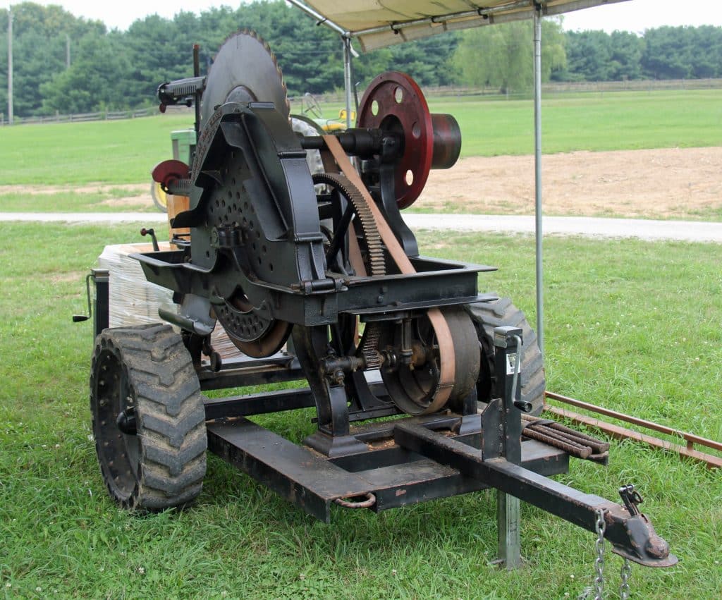 Vintage shingle sawmill powered by a Case steam engine | TheFencePost.com