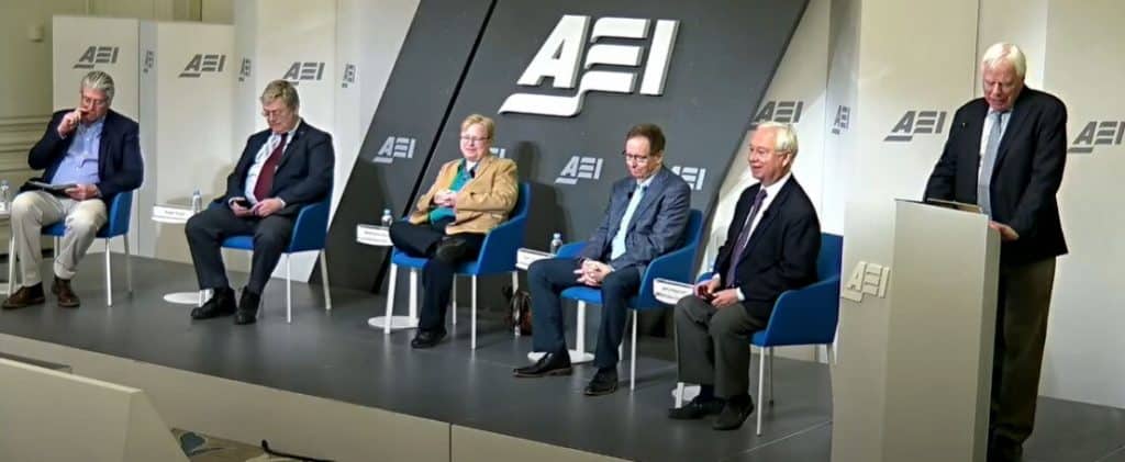 Economists predict farm bill will protect crop insurance despite their ...