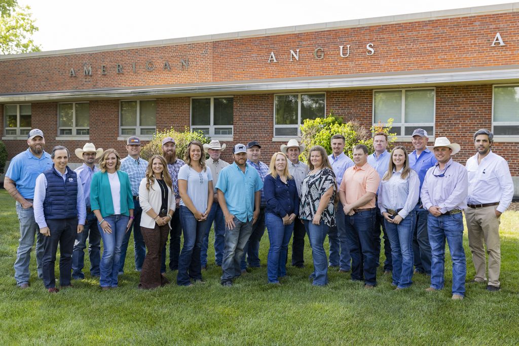 Brad Gilchrist engages in premiere education at Beef Leaders Institute ...
