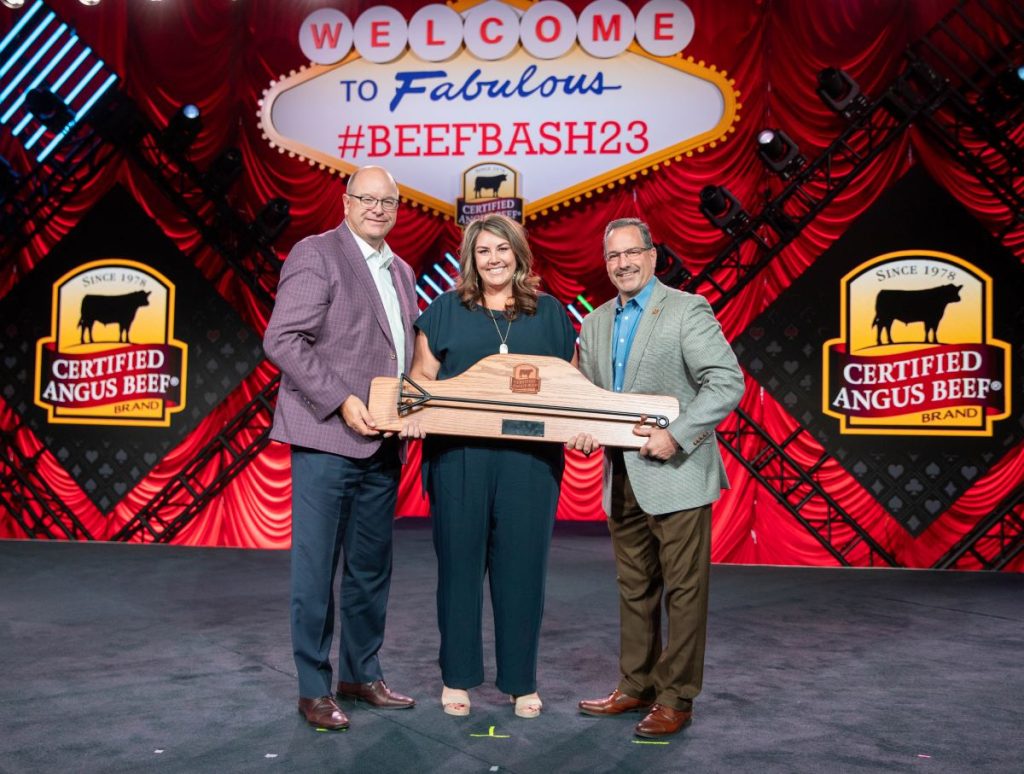 Magnum Feedyard earns Certified Angus Beef award | TheFencePost.com