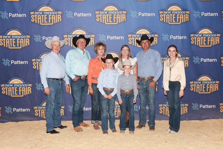 Pérez Family receives New Mexico Ranch Family of the Year Award ...
