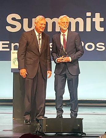 Vilsack presents award to Mulhern | TheFencePost.com
