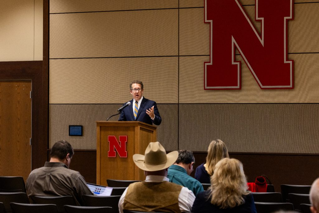 Rep. Smith salutes Yeutter Institute’s work on trade issues, student ...