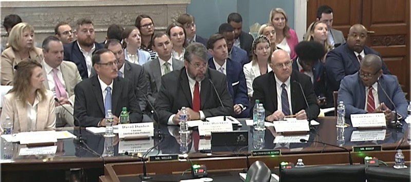 Thompson spars with Stabenow, Scott over farm bill | TheFencePost.com