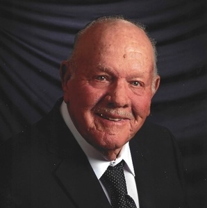 Obituary: KEN HOWE | TheFencePost.com