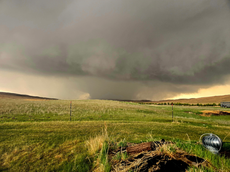 Wedge tornado hits Nebraska ranch | TheFencePost.com