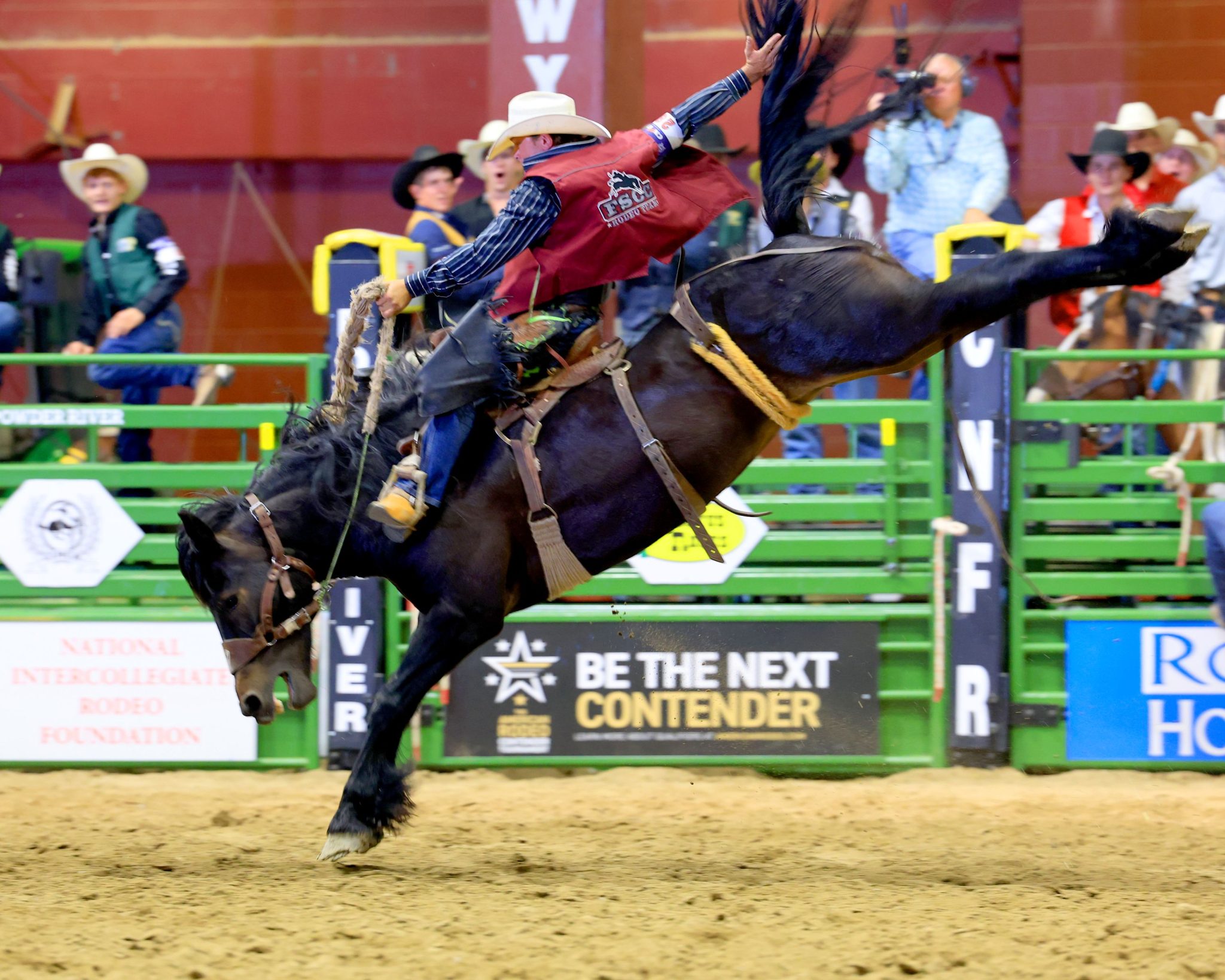 College National Finals kicks off with Bulls Broncs & Breakaway ...
