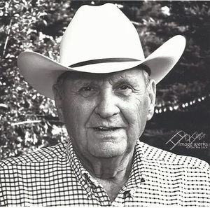 Obituary: Kenneth Ballard | TheFencePost.com