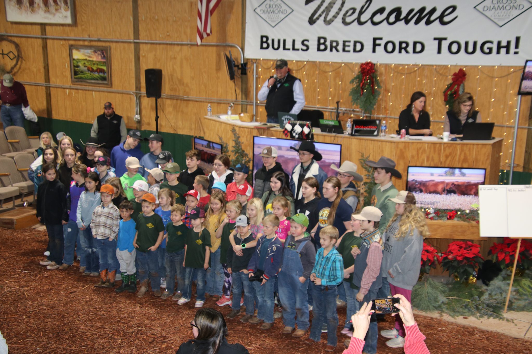 Cross Diamond Cattle Company Annual Production Sale | TheFencePost.com