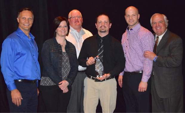 South Dakota Corn Growers Assoc. presents awards at annual meeting ...