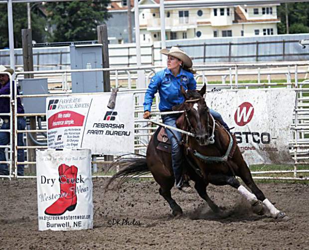 Hastings veterinarian enjoys working with high school rodeo | TSLN.com