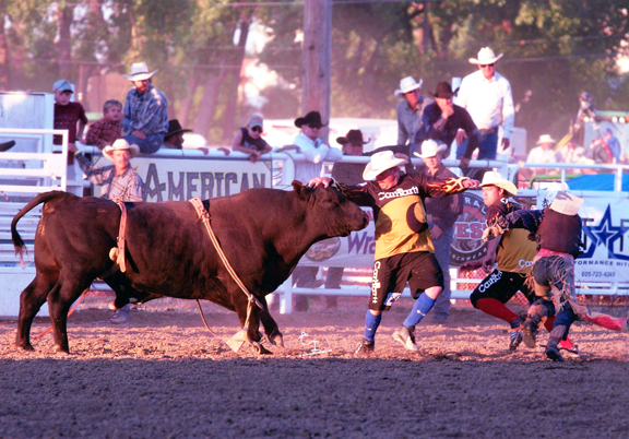 Bullfighter Byrne to take on the 2009 NRCA Championship Finals Rodeo ...