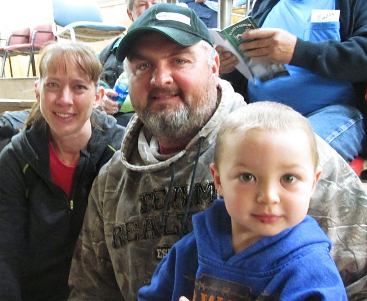 R Lazy B Charolais Annual Production Sale Report – 2017 | TSLN.com