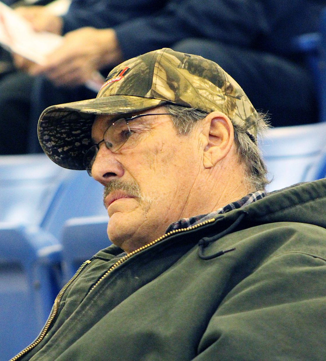 White’s Angus/ Lee Angus Joint Production Bull Sale Report 2017 | TSLN.com