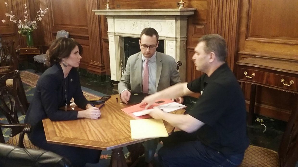 Kim Ulmer says cattle producer should demand change to the CME | TSLN.com