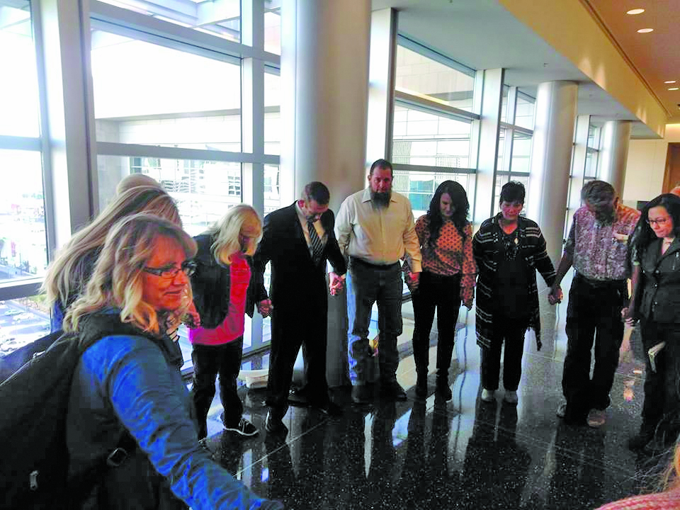 Ryan Bundy released pre-trial, prays before Tuesday’s court | TSLN.com