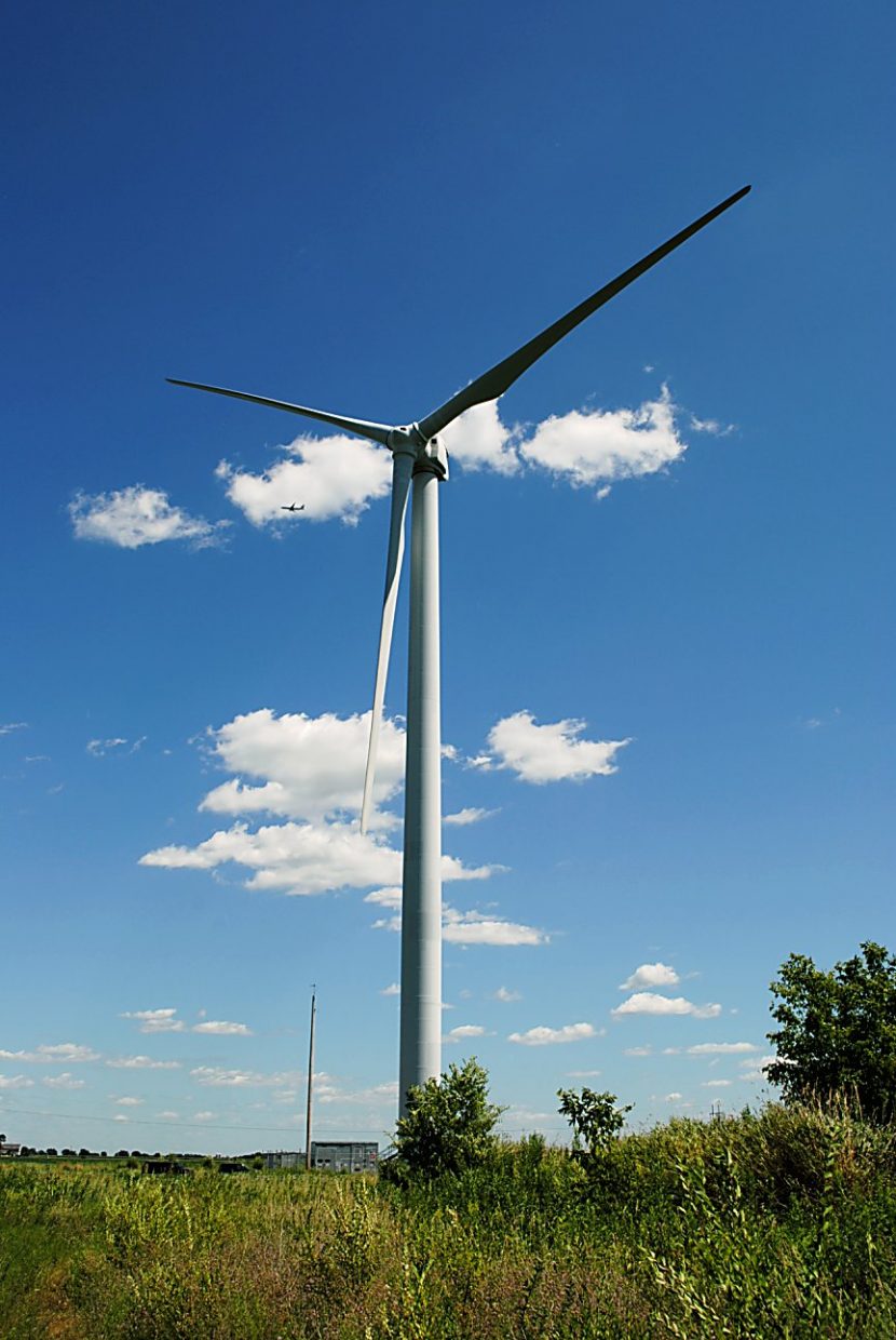 Phase II of wind farm comes with controversy | TSLN.com