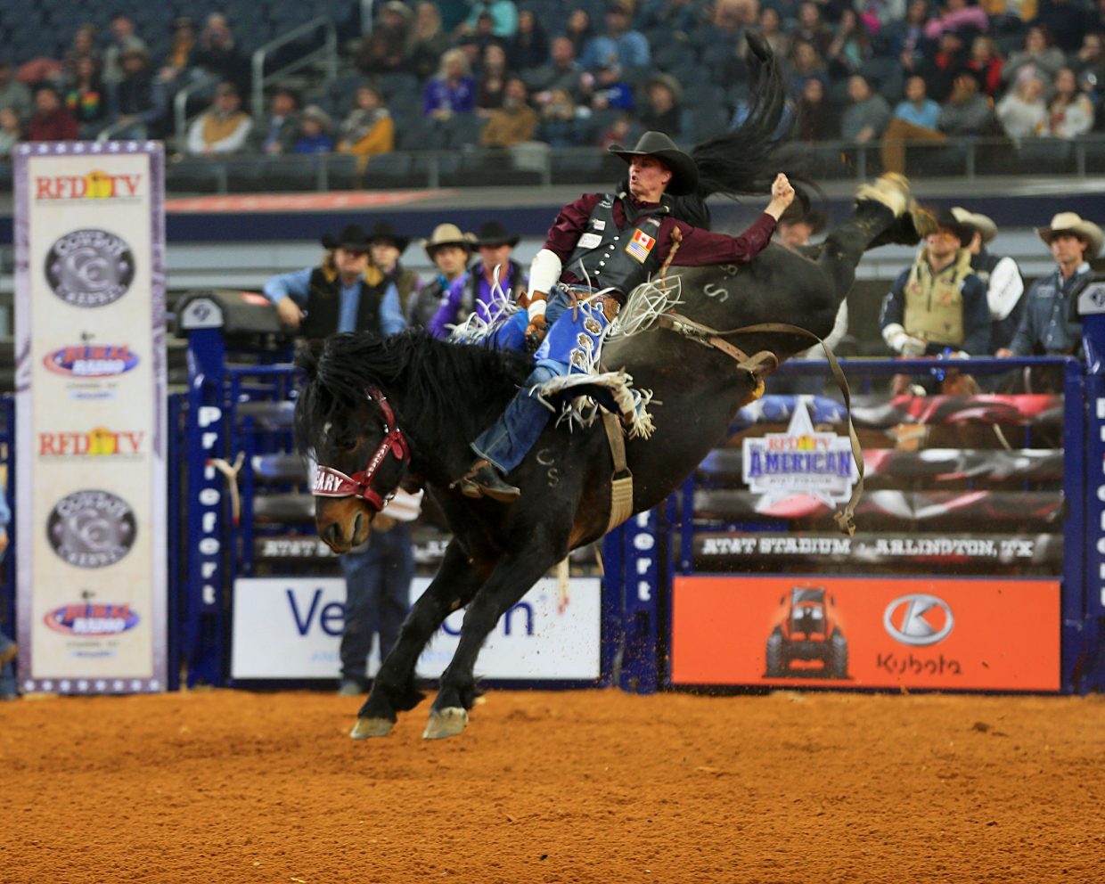 Ty Erickson, Orin Larson big winners at American Rodeo | TSLN.com